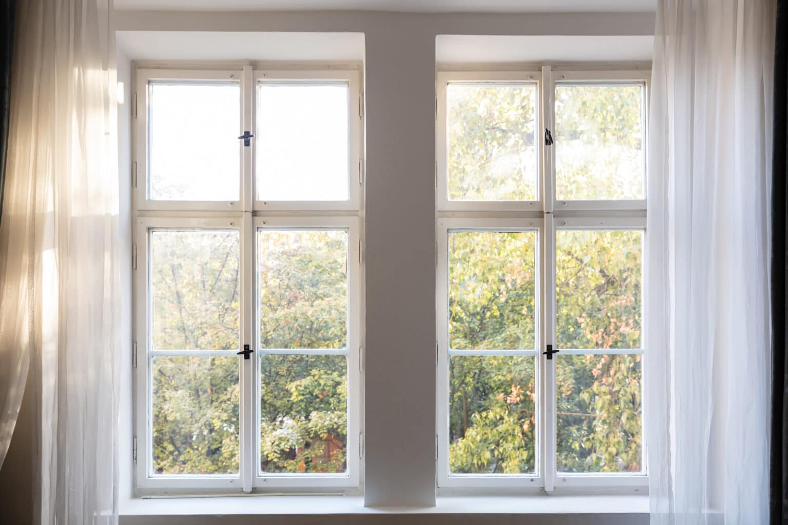 Cheap Window Replacement (2025): Affordable and Energy-Efficient Windows
