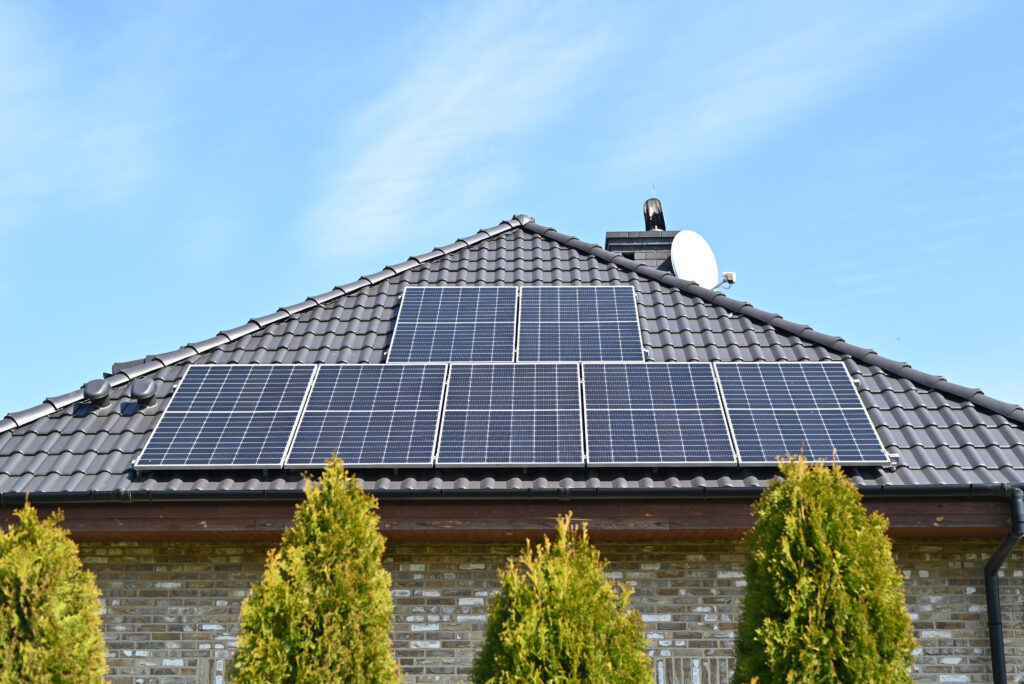 California Solar Incentives, Tax Credits & Rebates (2025 Guide)