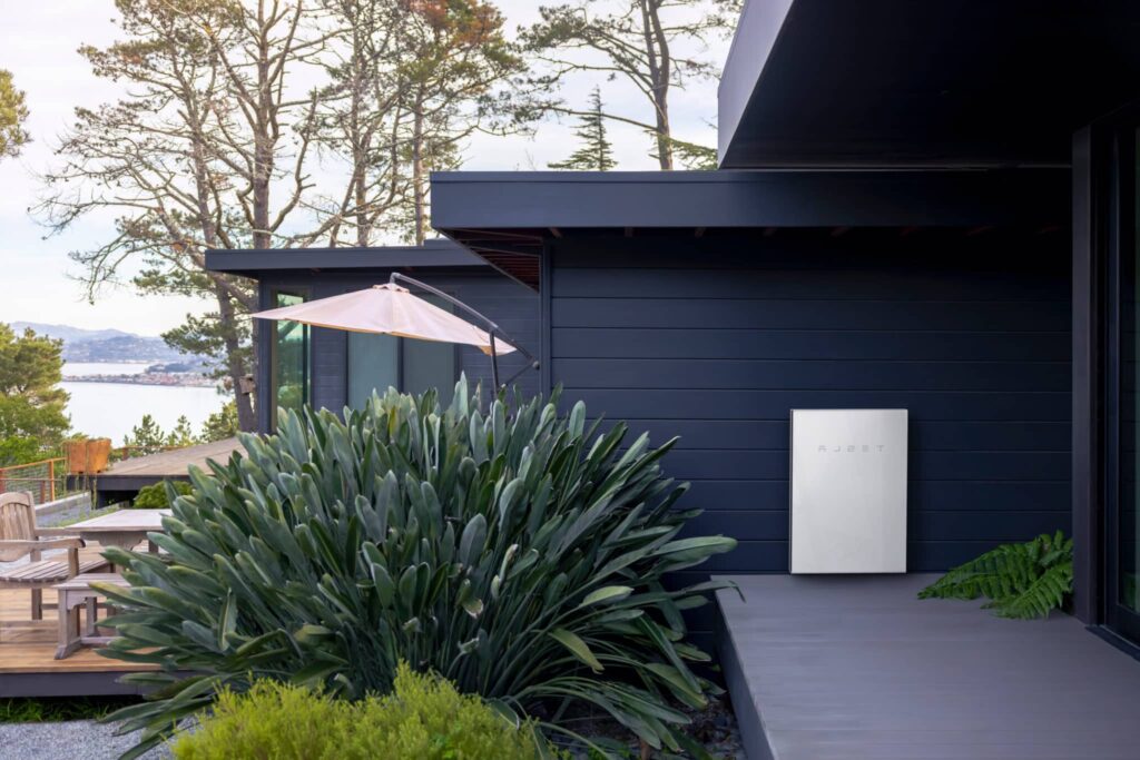 The 6 Best Solar Batteries (2026 Guide)