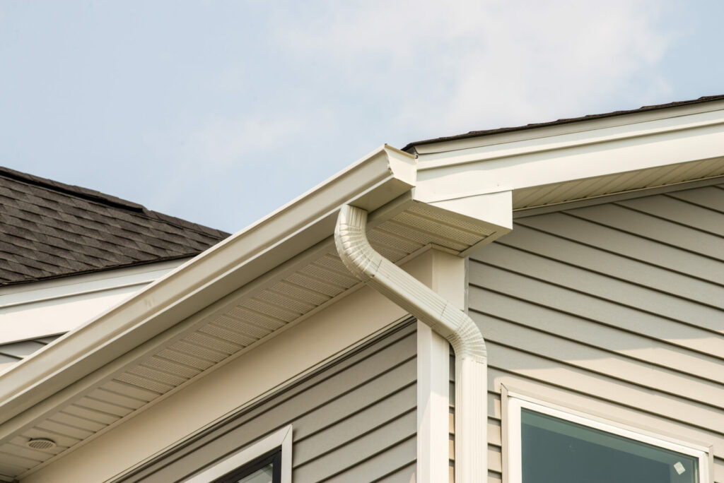 A Comprehensive Guide to Aluminum Gutters: Cost Data, Maintenance Tips