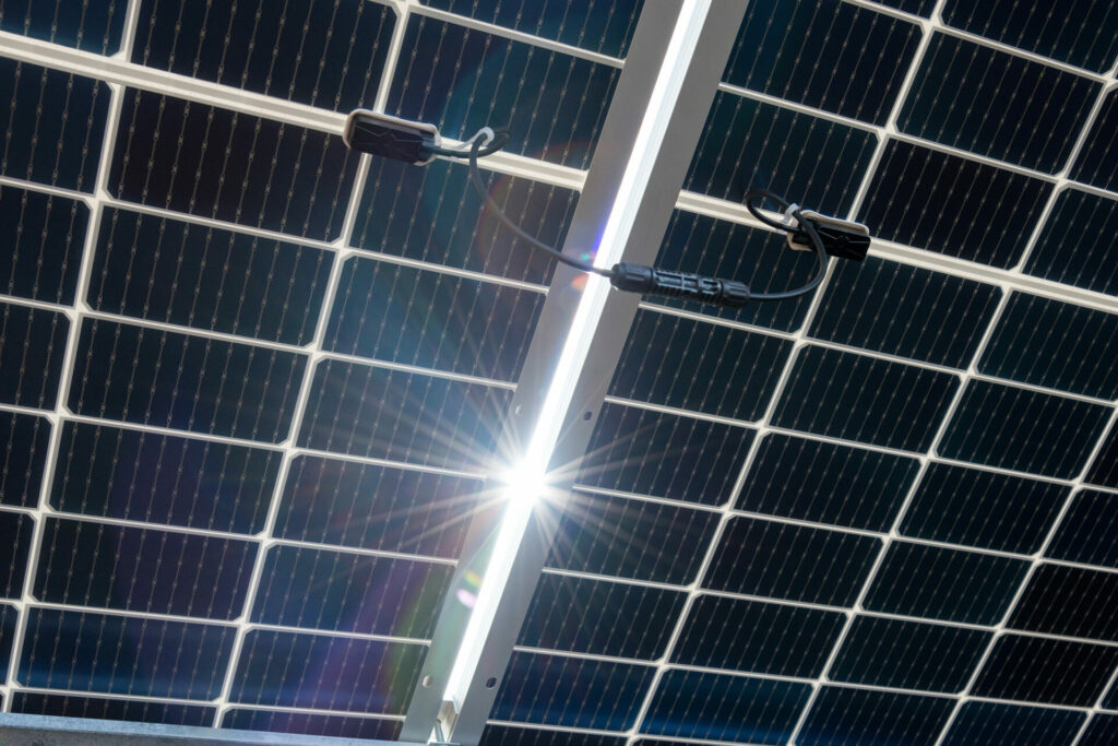 A Guide to Bifacial Solar Panels