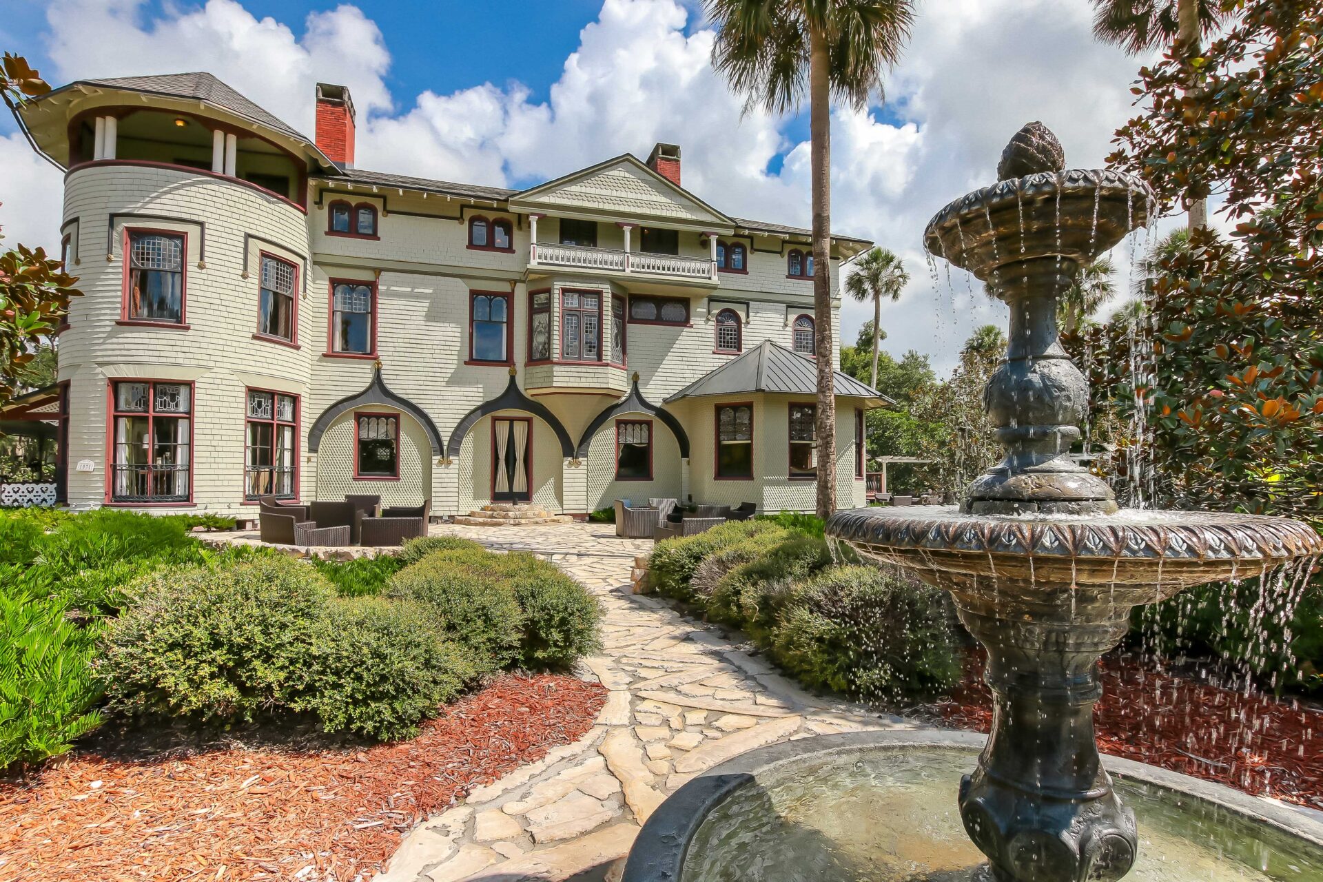 Famous Historic Homes in Each State