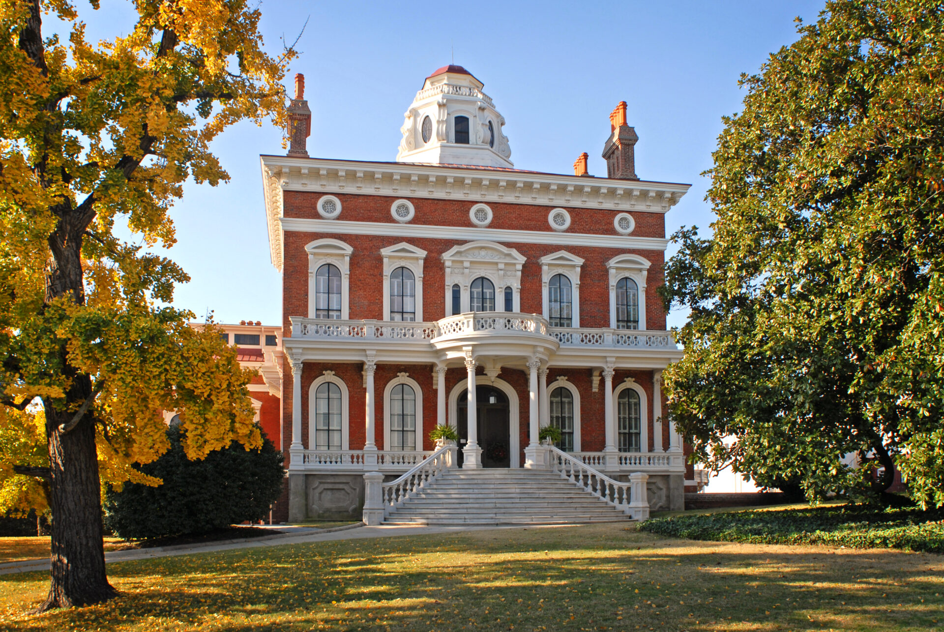 Famous Historic Homes in Each State